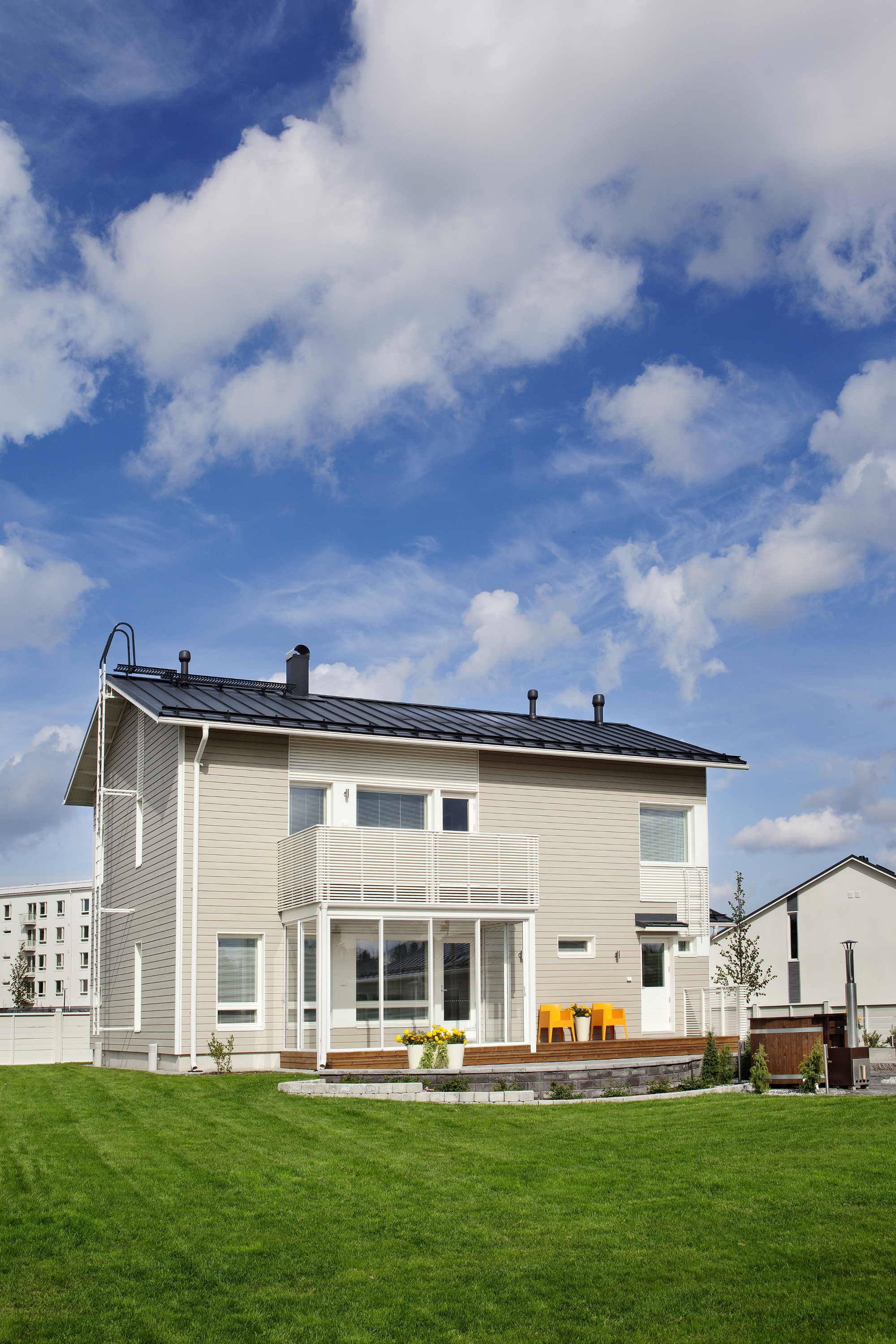 Ruukki launches world’s first single-family house roof to harness solar ...