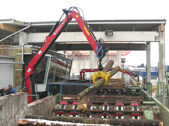 High-reliability cranes provide timber handling solution for Europe's ...